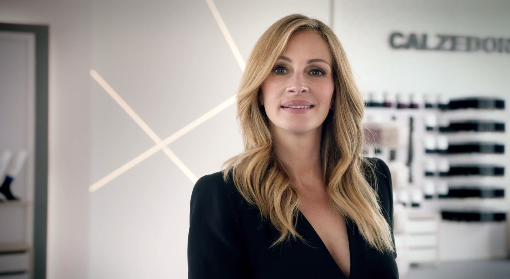 Calzedonia - Julia's New Role - Filmmaster